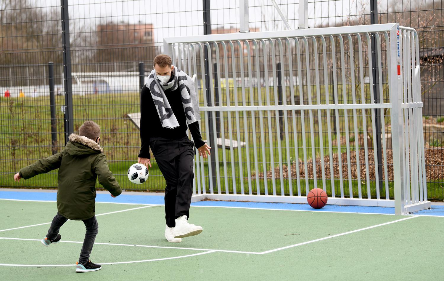 Manuel Neuer Kids Foundation - Förderprogramme | Haus des Stiftens